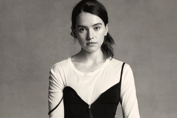 ‘Star Wars’ Actress Daisy Ridley Gets Her Closeup for Interview